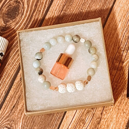 Essential Oil Diffuser Bracelet// Aromatherapy Bracelet// | Etsy
