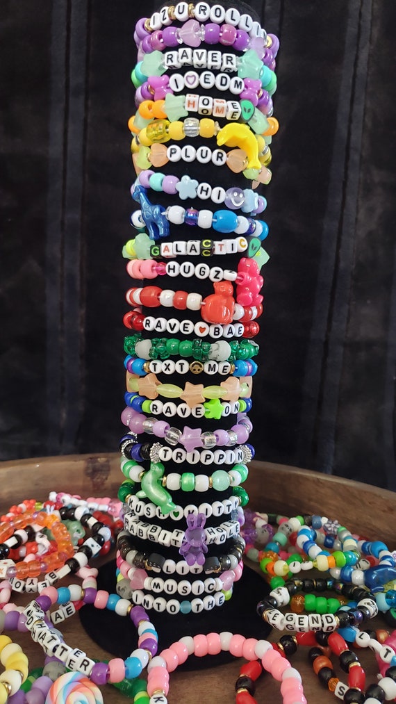 Kandi bracelet designs store