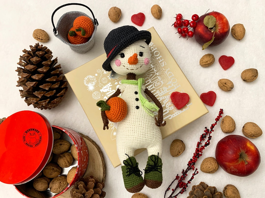 CHRISTOPHER the Smiling Snowman Mr. Snowball With Hat Scarf Boots and ...