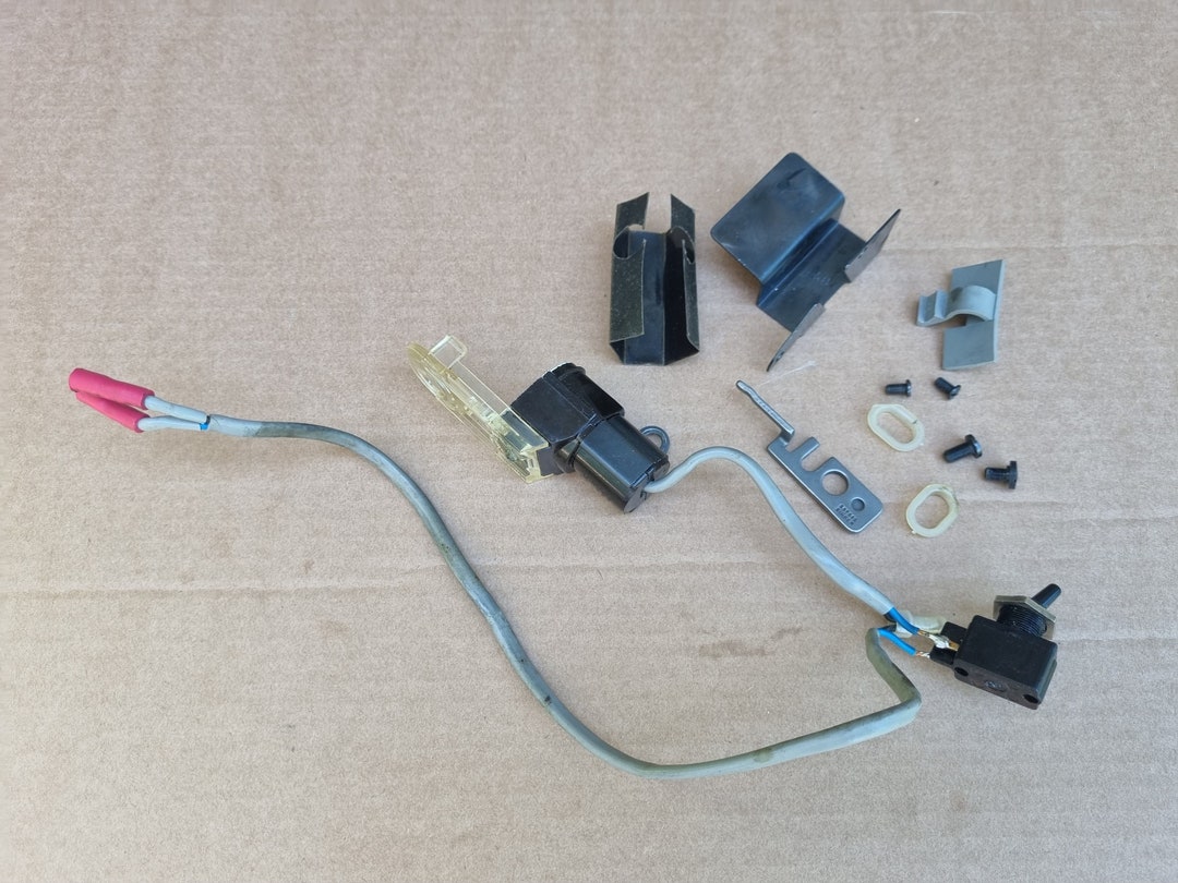 Singer 670g,original Light With Switch and Connection - Etsy