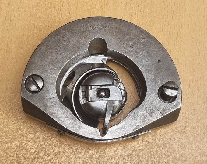 Singer 15K Sewing Machine Bobbin Case and Hook Shuttle Assembly. - Etsy