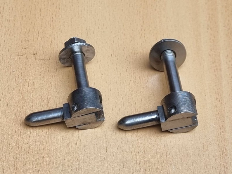 Pair of Singer Sewing Machine Hinges With Bolts - Etsy