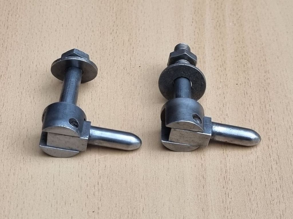Pair of Singer Sewing Machine Hinges With Bolts - Etsy