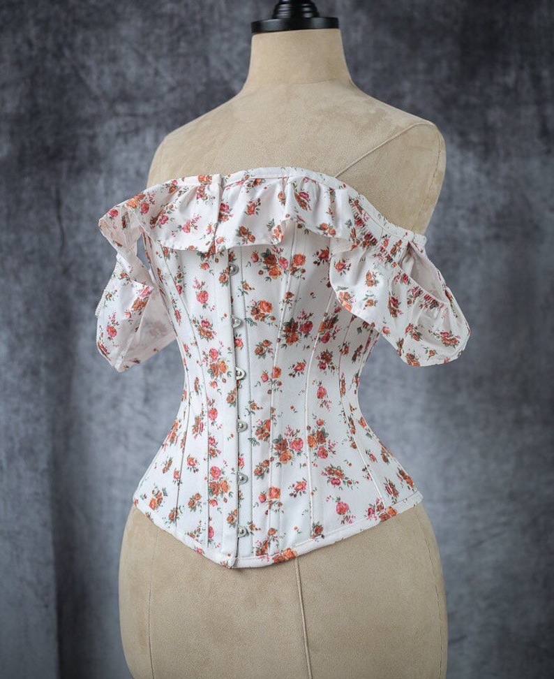 NEW Beautiful off Shoulder Classic // Classy Vintage Victorian - Etsy