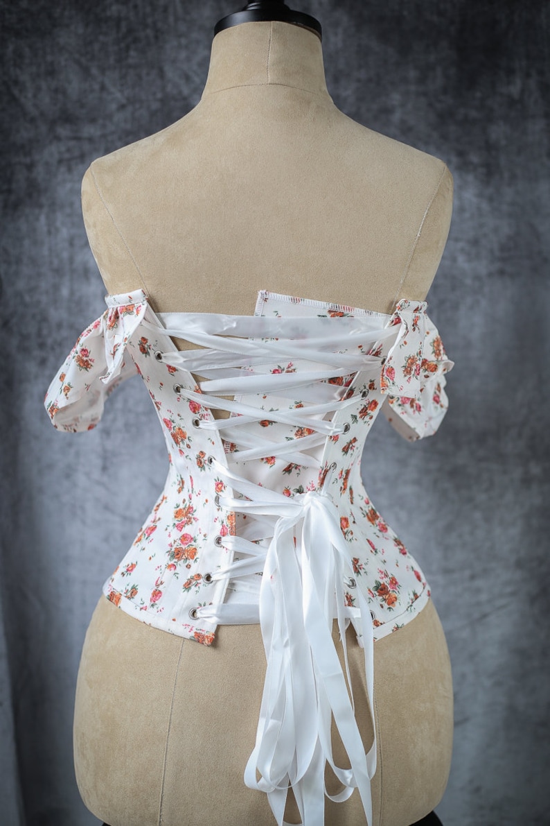 NEW Beautiful off Shoulder Classic // Classy Vintage Victorian - Etsy