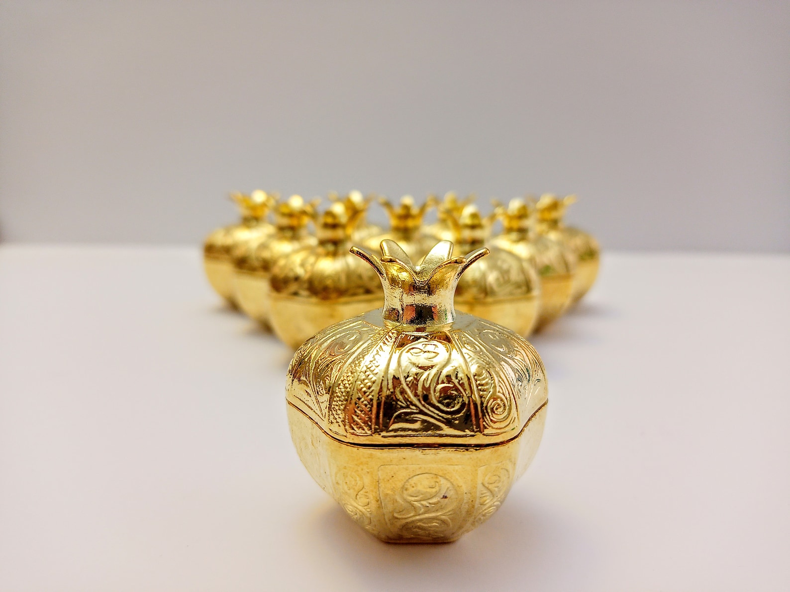 Gold Promegranate Boxes| Gold Trinkets |wedding Favors|gold Favors ...