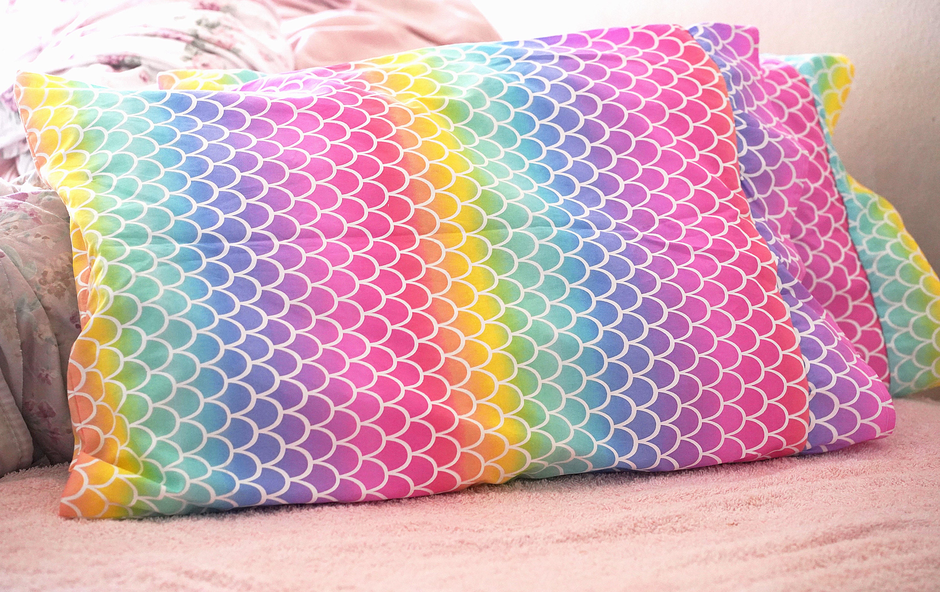 Fun Rainbow Mermaid Pillowcase Set - Etsy