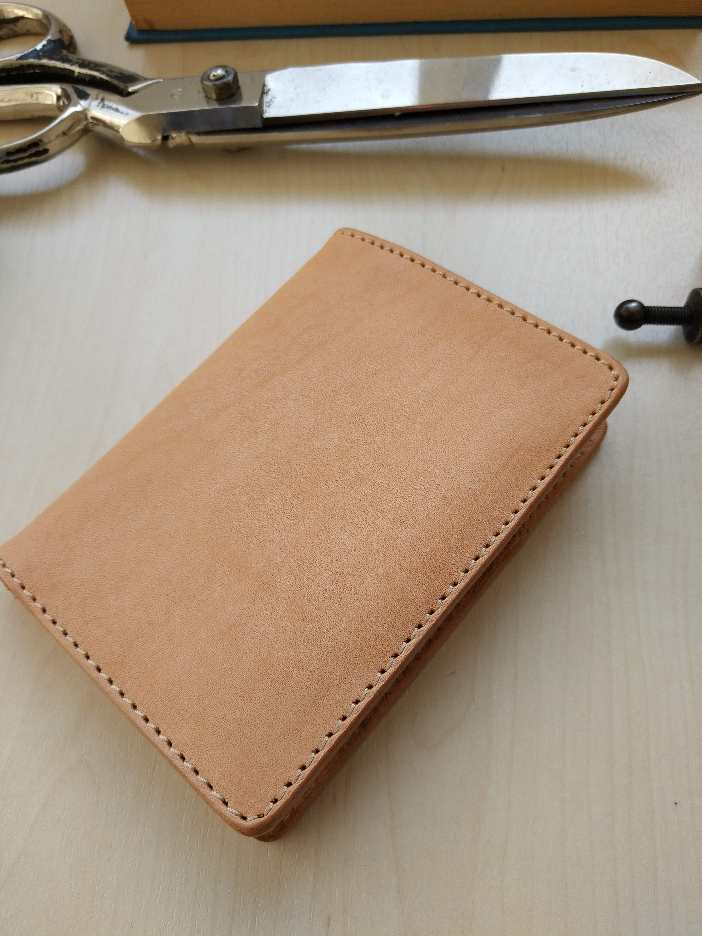 Handmade Veg-tan Leather Bi-fold Wallet, Slim Design - Etsy