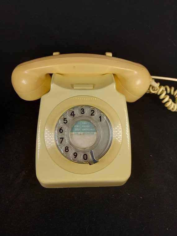 Vintage retro BT GPO phone rotary dial available in various colours ...