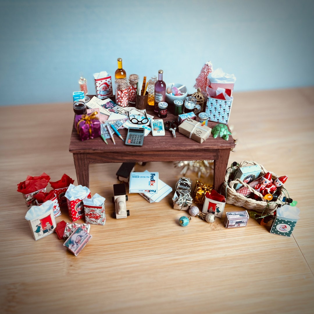 Miniature Christmas Table and Christmas Accessories Dollhouse Furniture ...