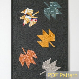 Fall Table Runner PDF Quilt Pattern, Modern Maple Leaf Table Topper in Autumn Colours, Seasonal ...