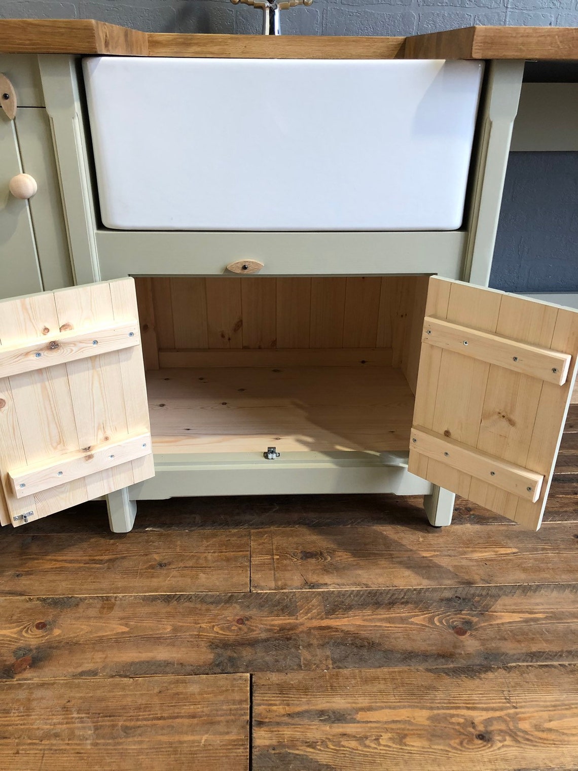 Freestanding Kitchen Belfast Butler Sink Unit With Cupboard & | Etsy