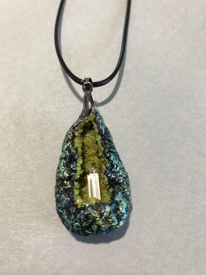 Recycled Paper Pulp Stone Geode Pendant Necklace With Clear - Etsy