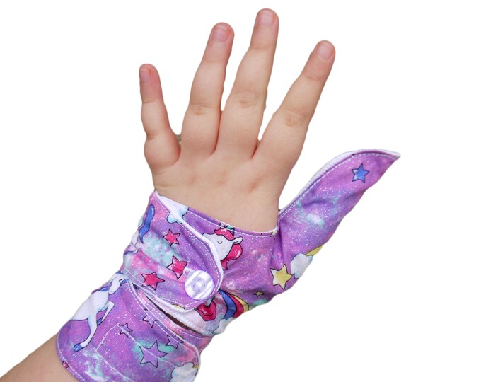 Helping children stop thumb and finger by TheThumbGuardStore