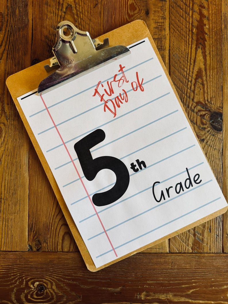 First Day of 5th Grade Printable - Etsy