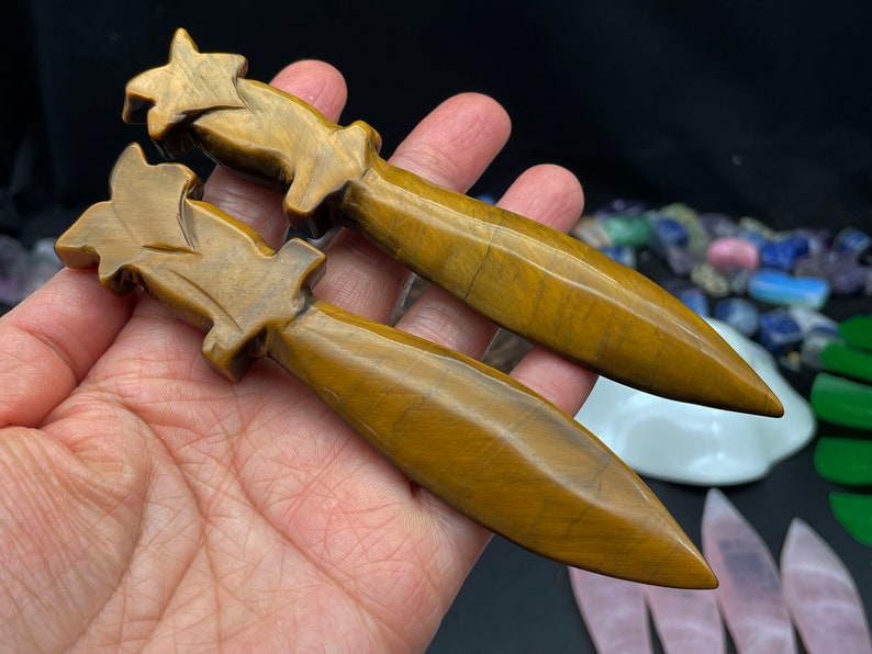 Quartz Crystal Dagger, Crystal Carved, Realistic, Reiki Healing ...