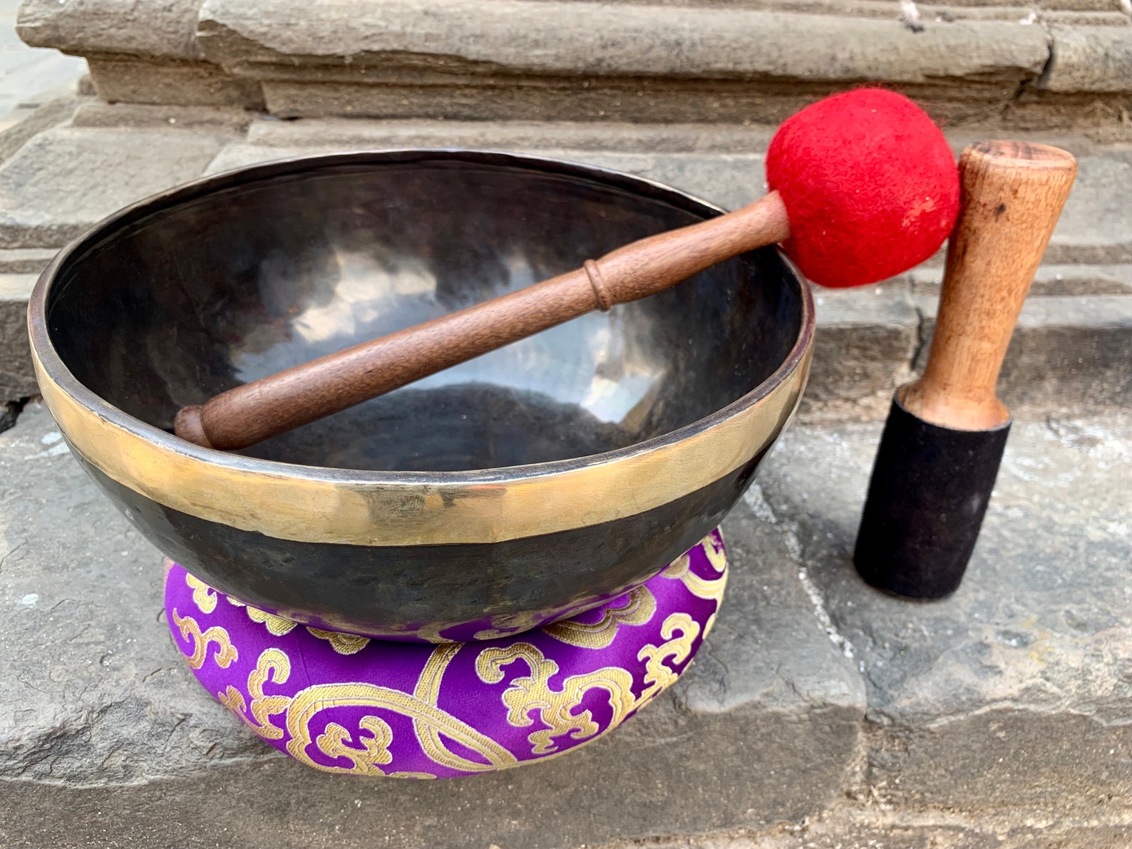 9” Amazing Sound Quality Master Healing Tibetan Singing Bowl Handmade ...