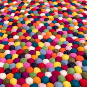 Add a Vibrant Touch to Your Space With Our Handmade Rainbow Circle Wool ...