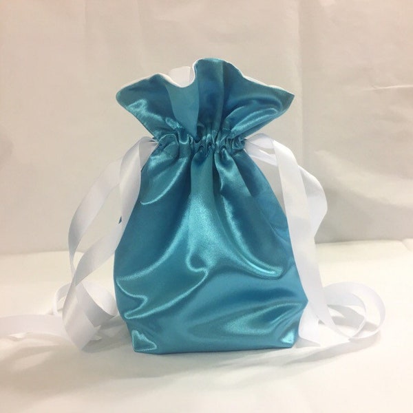 Turquoise Gift Bag - 60+ Gift Ideas for 2023