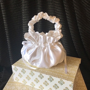 Beautiful Satin Evening Hand Bag W Ruffles + Drawstrings. Simple ...
