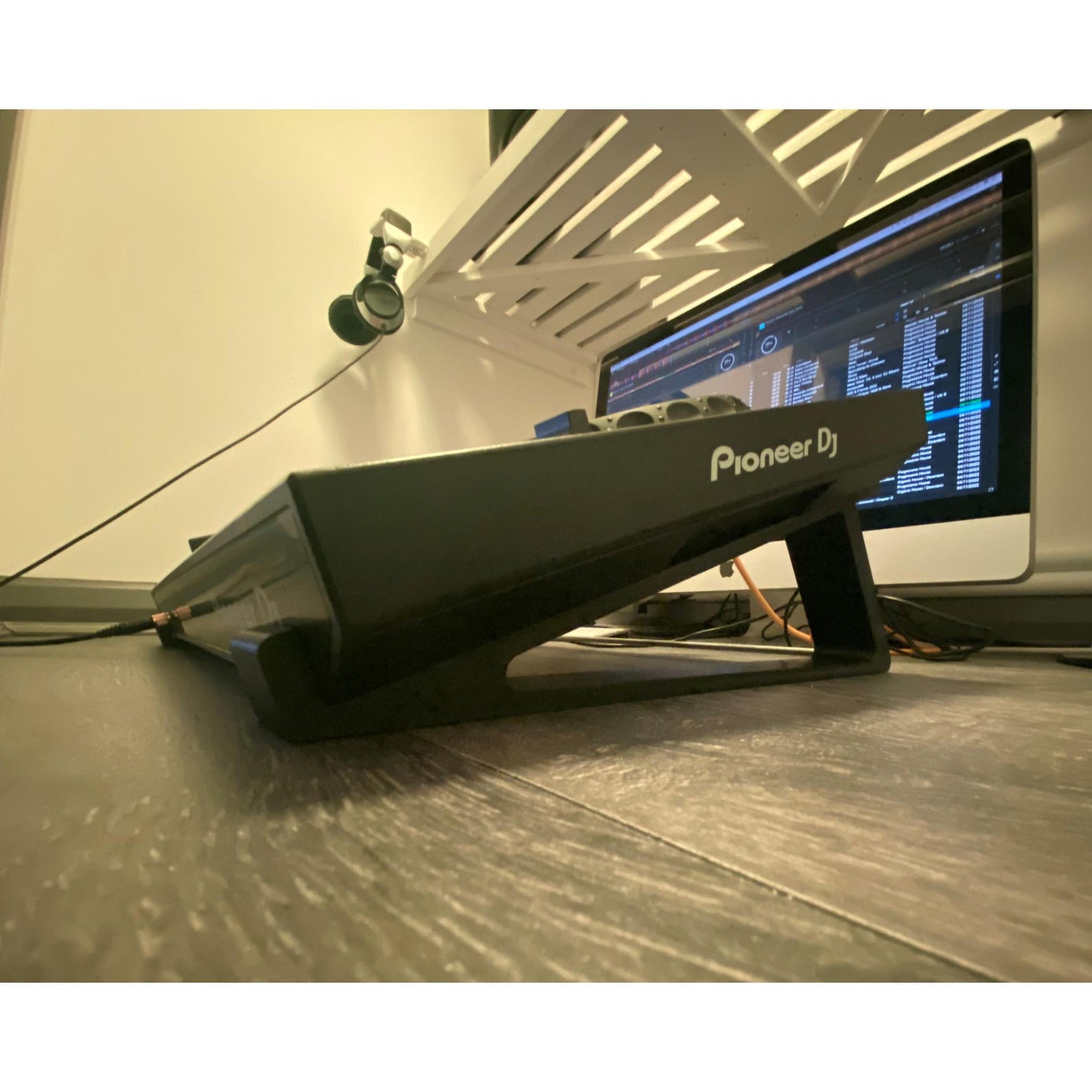 Pioneer DDJ-800 Desktop Stand - Etsy