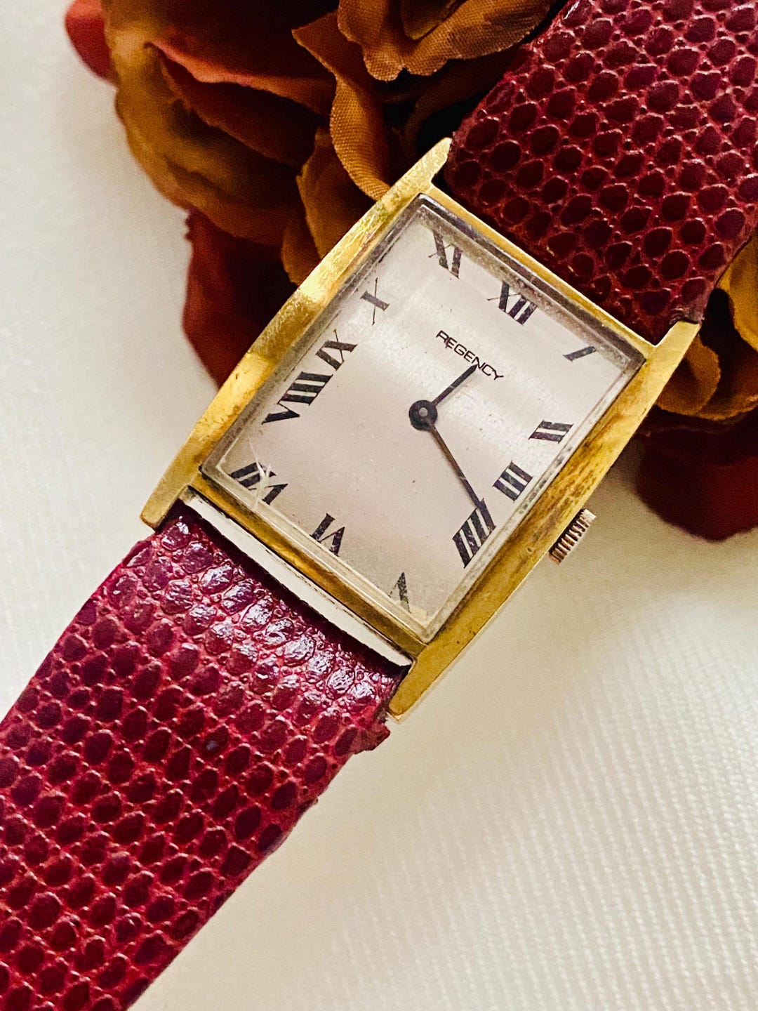 Vintage Regency 80s Tank Watch - Etsy UK
