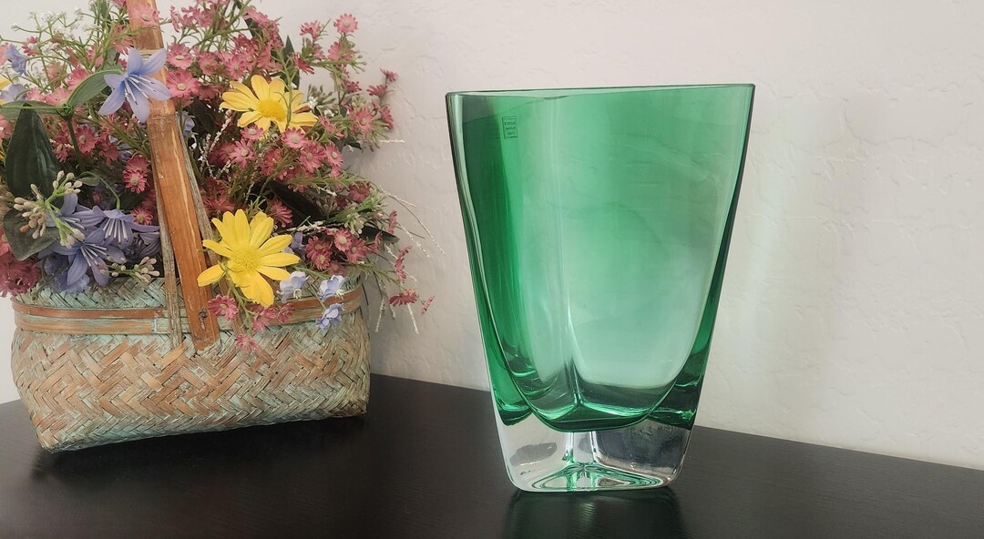 Vintage Krosno Poland Green Art Glass Vase – Triangular Mouth-blown ...