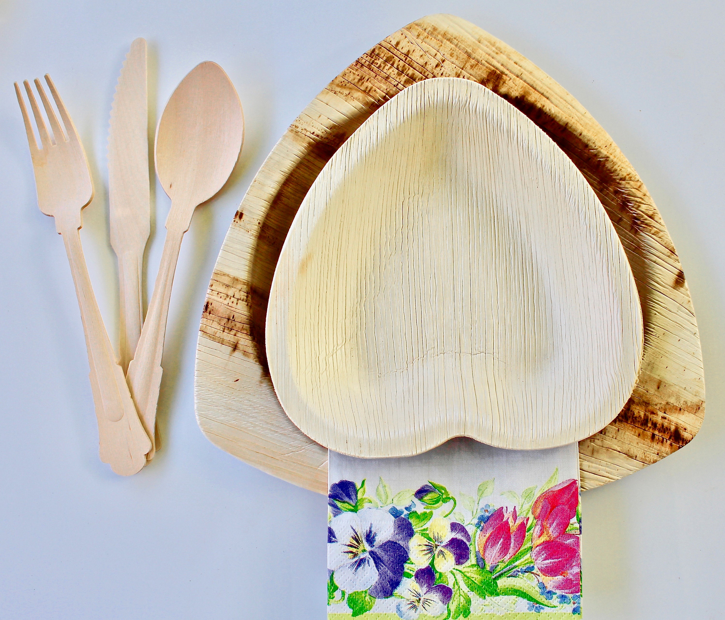 Plates Paper, Party & Kids Disposable plates 25 pices oval and 75 set ...