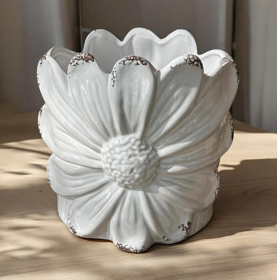 LARGE White Daisy Planter Pot Flower Embossed Ceramic Pot Daisy Rustic ...