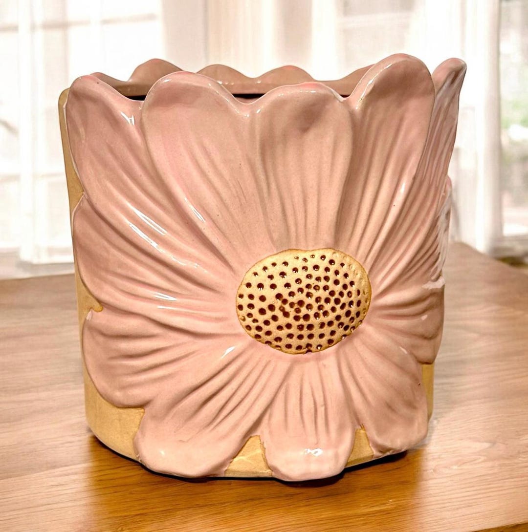 LARGE Embossed Daisy Flower Pot Planter Pink Daisy Embossed Ceramic Pot ...
