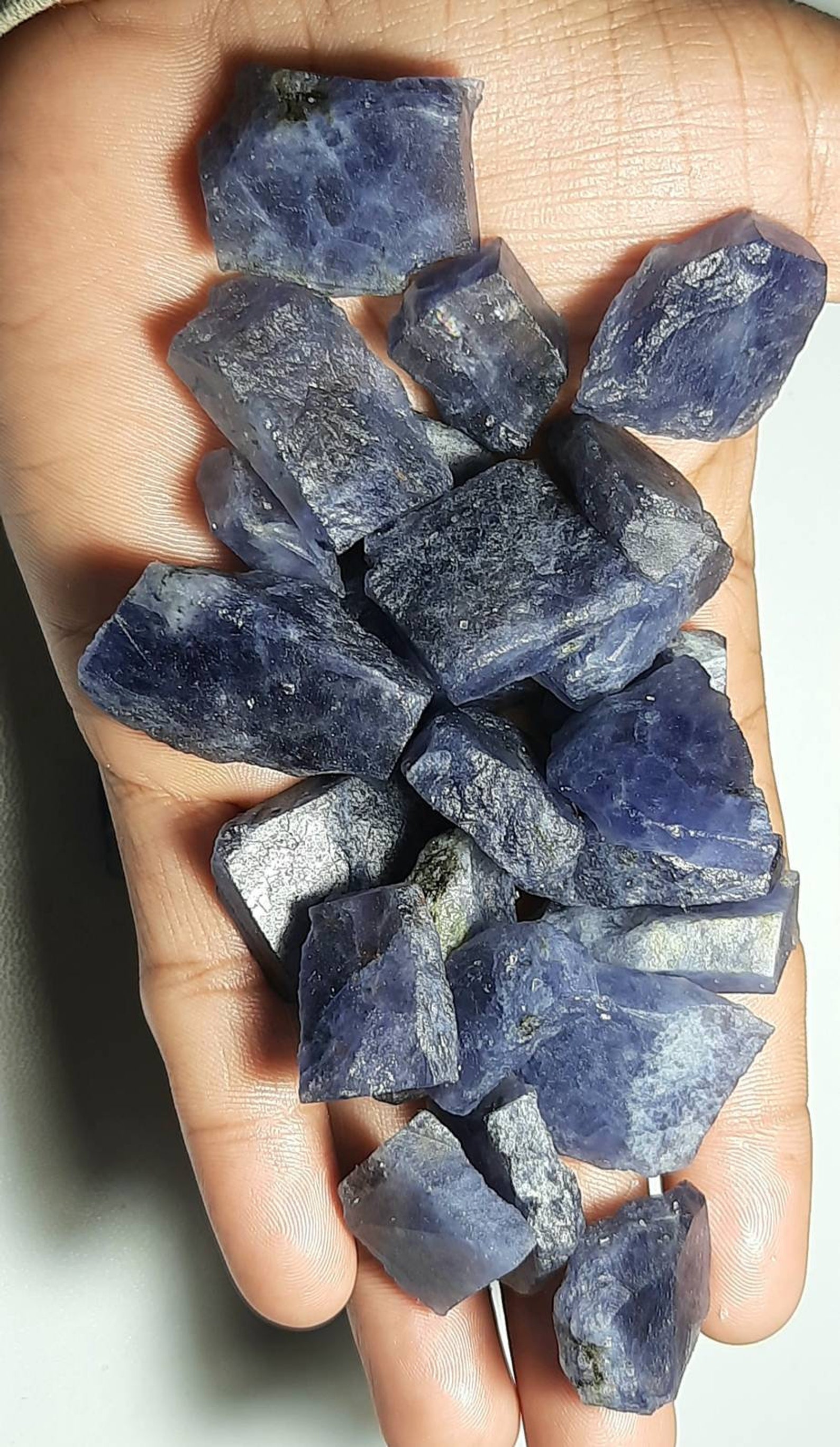 Natural Iolite rough GemstoneReal Iolite Raw MaterialIolite | Etsy