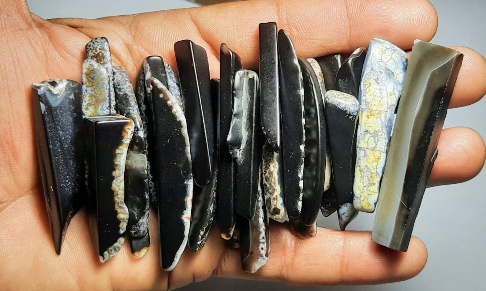 Black Banded Onyx Rough Gemstoneblack Banded Onyx | Etsy