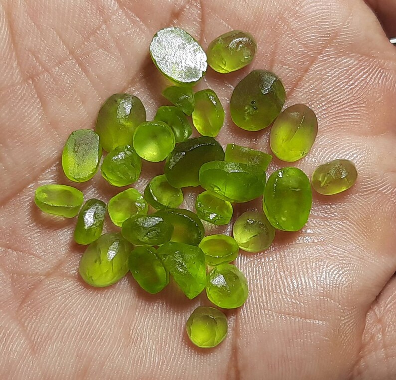 Peridot Mix Rough Gemstone:unpolished Peridot Raw Stone for Jewelry ...