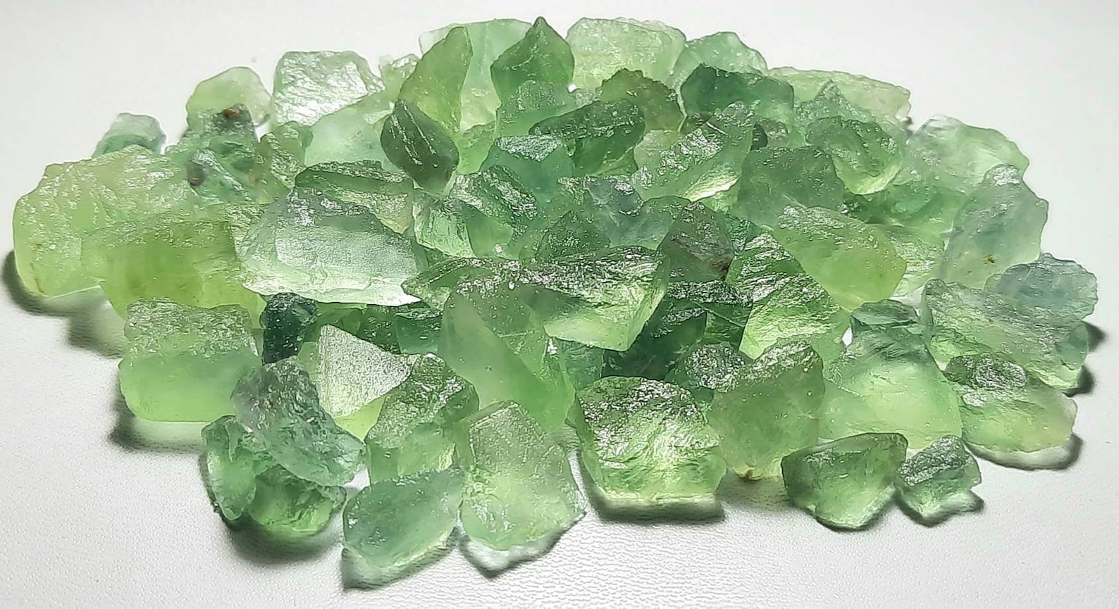 Natural Flourite Rough Gemstone,flourite Specimens, Flourite Raw ...