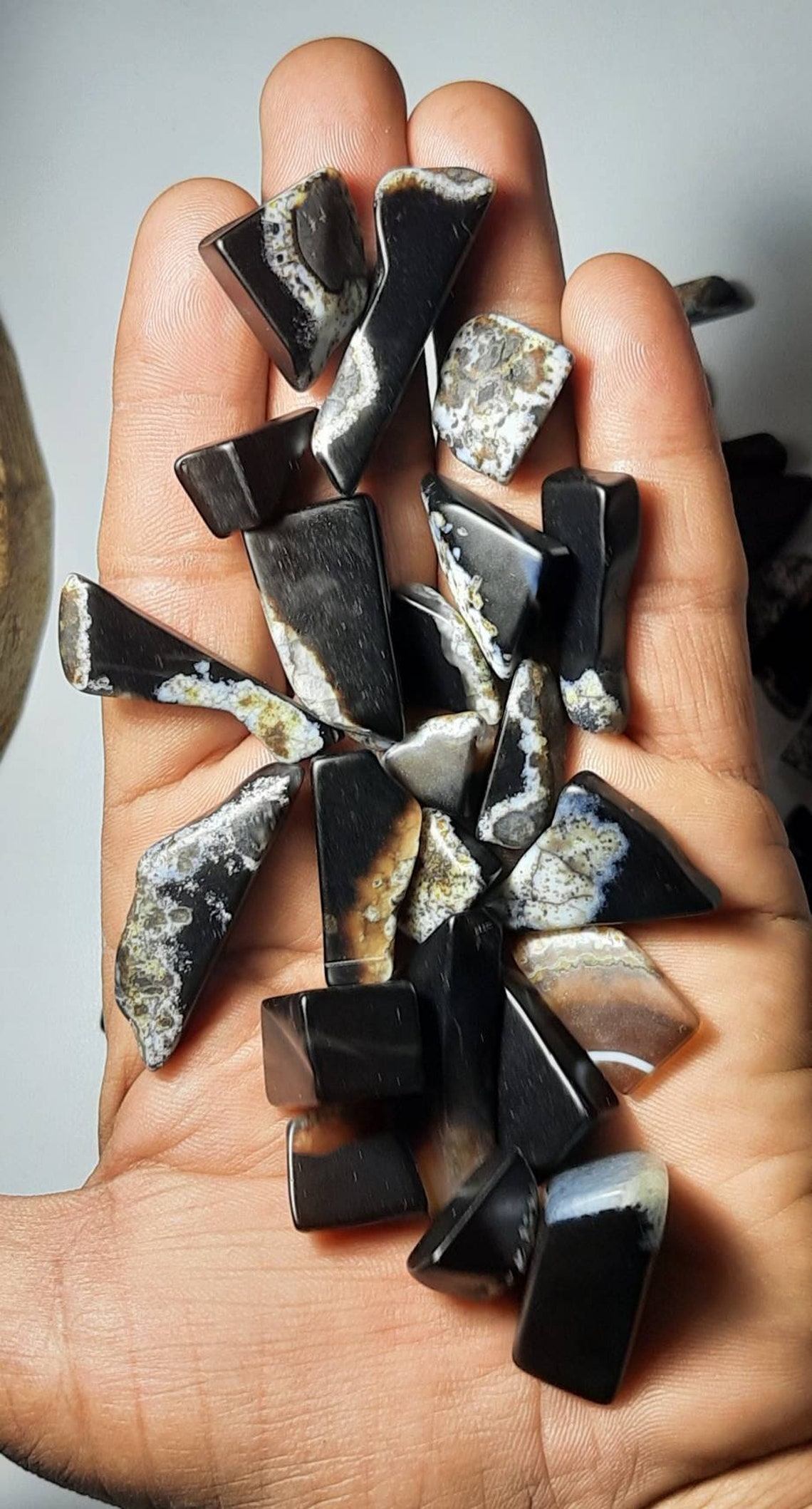 Black Banded Onyx Rough GemstoneBlack Banded Onyx | Etsy