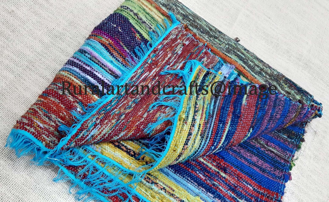 New Hand Women Chindi Rug Yoga Mat Chindi Mat Vintage Dhurrie Chindi ...