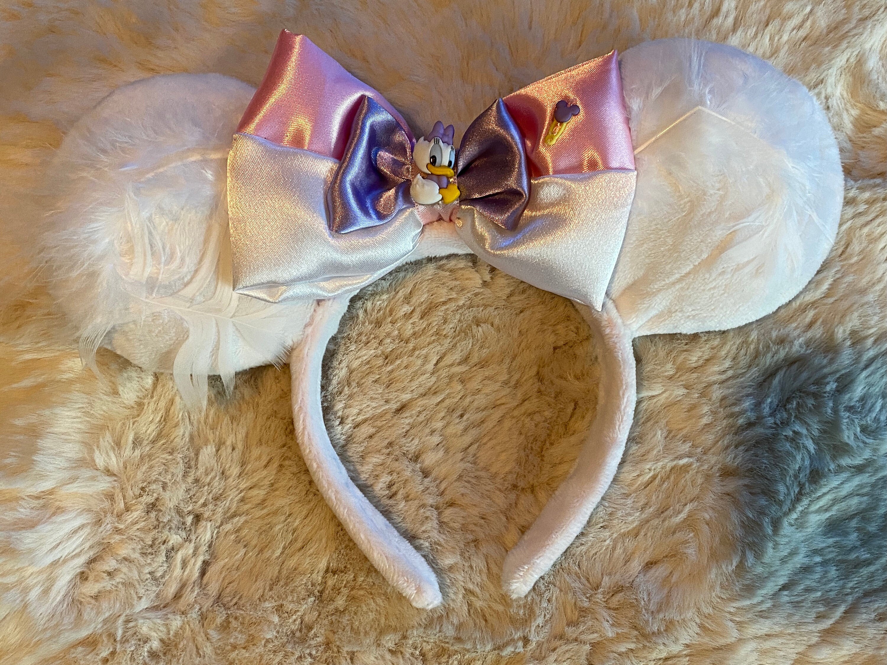 Baby Daisy Duck Ears - Etsy