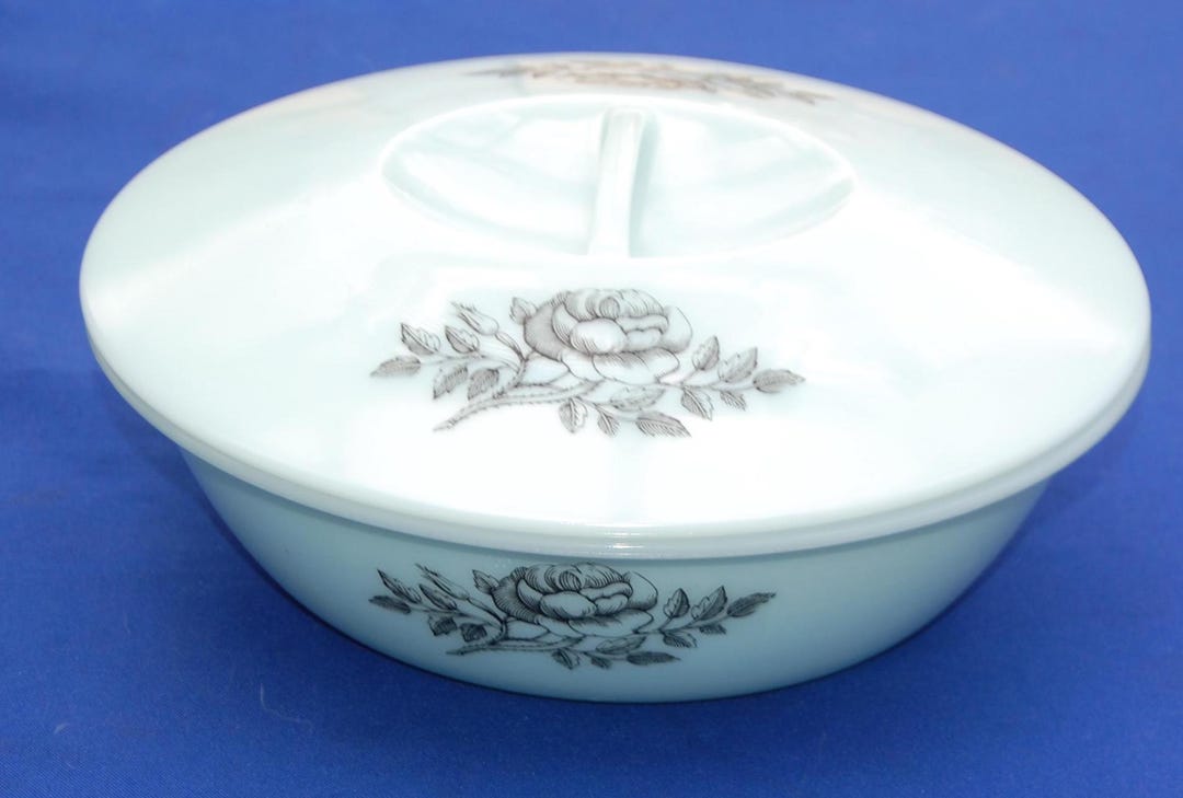 Phoenix Ware Pale Blue With Black Flower Casserole Dish With Lid, 2 ...