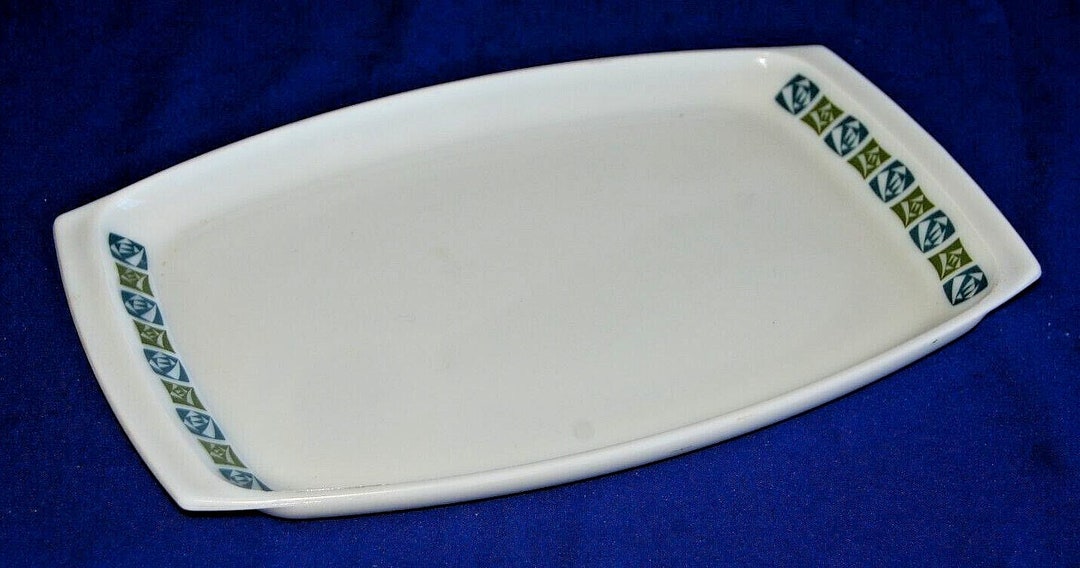 Vintage Pyrex Checkers Serving Platter, Meat Plate. 15" X 10". - Etsy