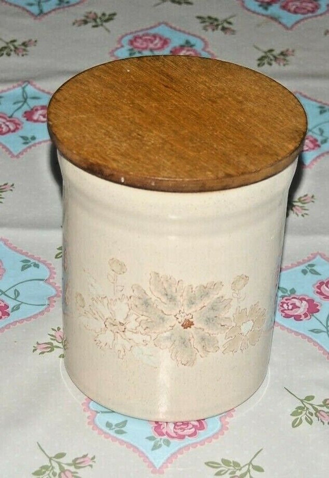 Denby Stoneware Sandalwood Large Storage Jar and Lid, 6.25 Qty ...