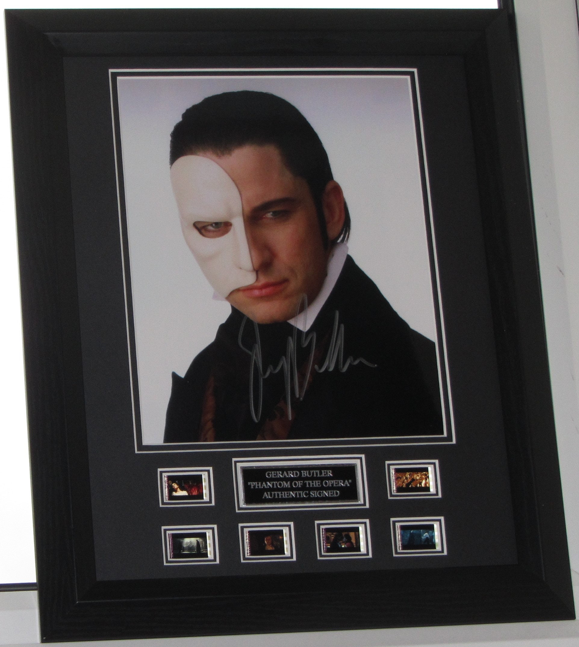 Gerard Butler Phantom Of The Opera Makeup