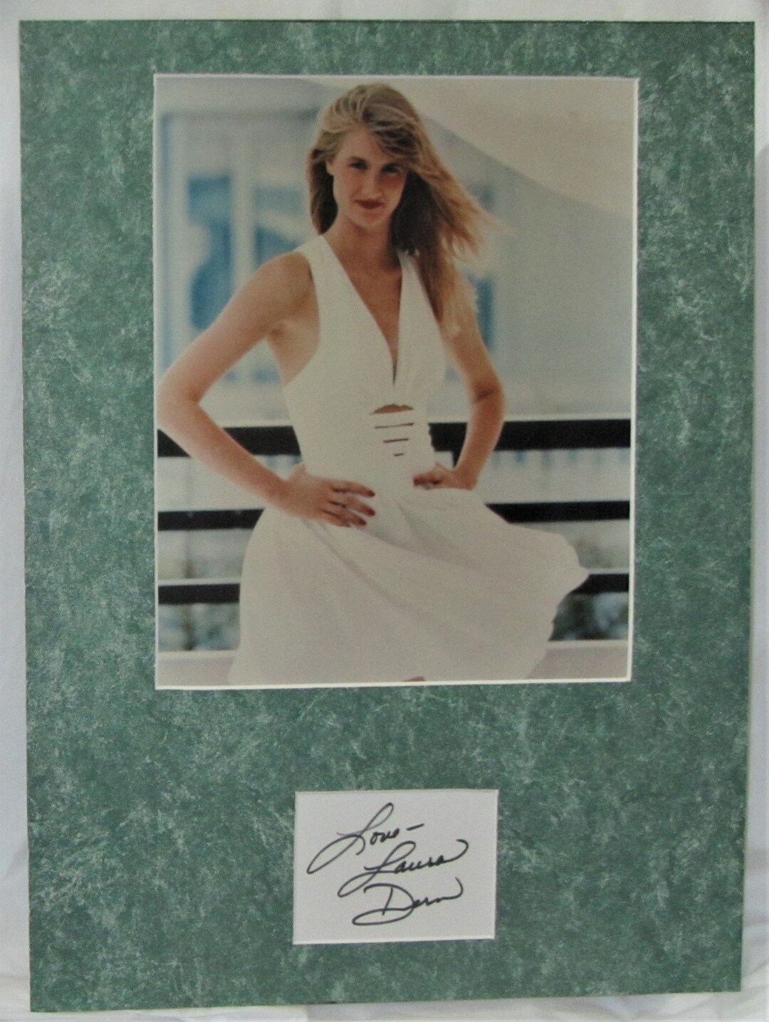 LAURA DERN Signed Matted Card Authentic Not Copy or Printed Signatures ...