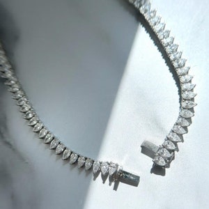 Pear Shape Diamond Tennis Collier, 15 Carat Teardrop Lab Diamond Tennis ...