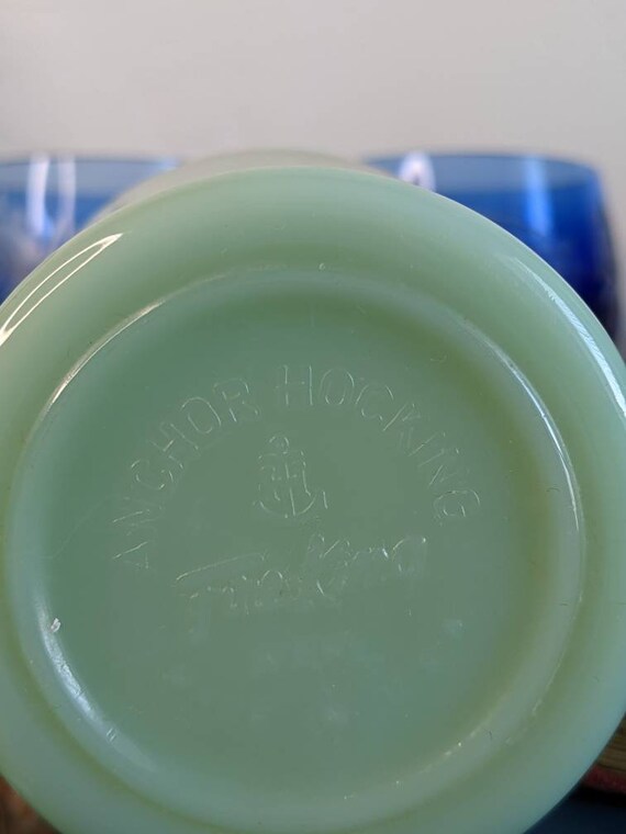 Anchor Hocking Fire King JADEITE - D Handle Mugs | Vintage Jade-ite ...
