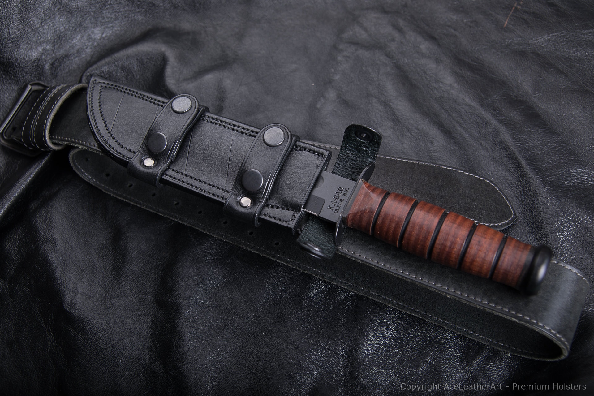 Vintage Kabar Knife for sale | Only 4 left at -70%