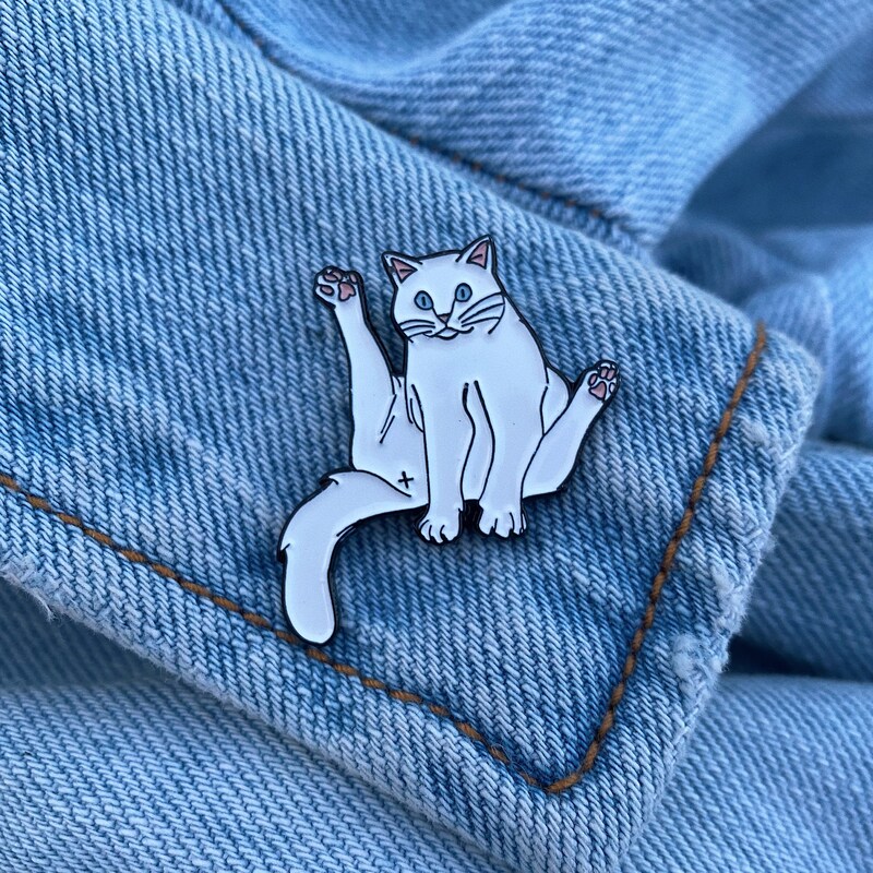 White Cat Pin - Etsy