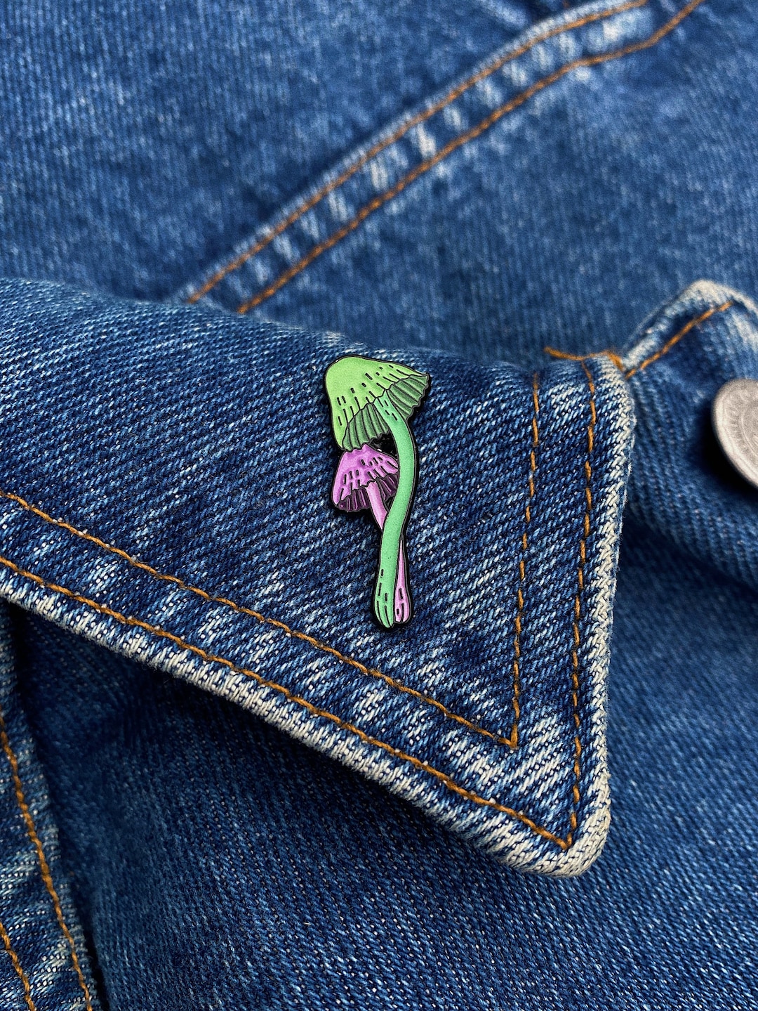 Magic Mushroom Enamel Pin - Glow in a Dark Mushroom Pin - Trippy Lapel ...