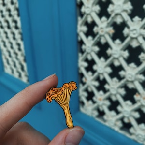 Chanterelle Enamel Pin - Mushroom Lapel Pin - Nature Pin Badge ...