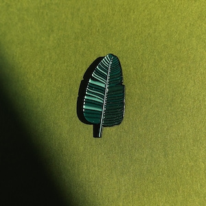 Palm Leaf Enamel Pin Plant Lapel Pin Leaf Pin Banana Plant Leaf Green ...