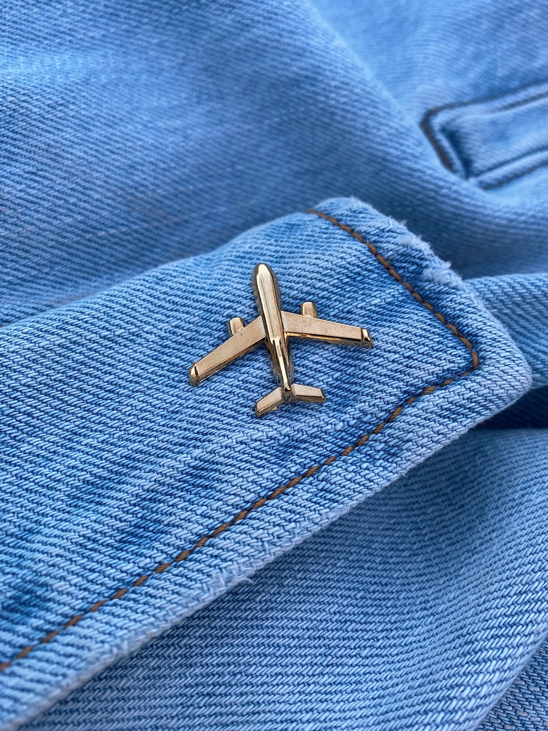 Golden Plane Enamel Pin - Airplane Lapel Pin - Travel Pin Badge ...
